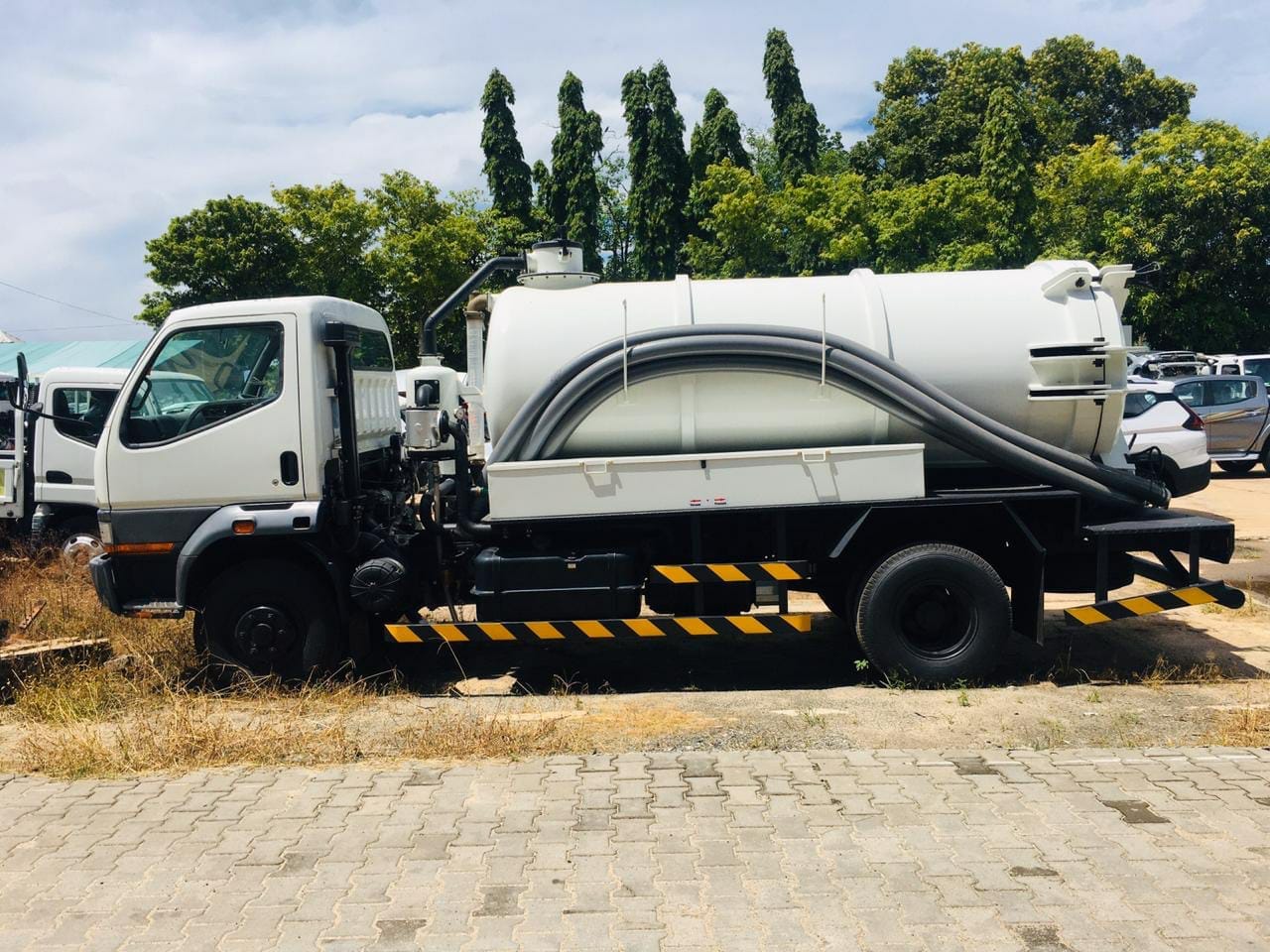 gully bowser service in kegalle & mawanella